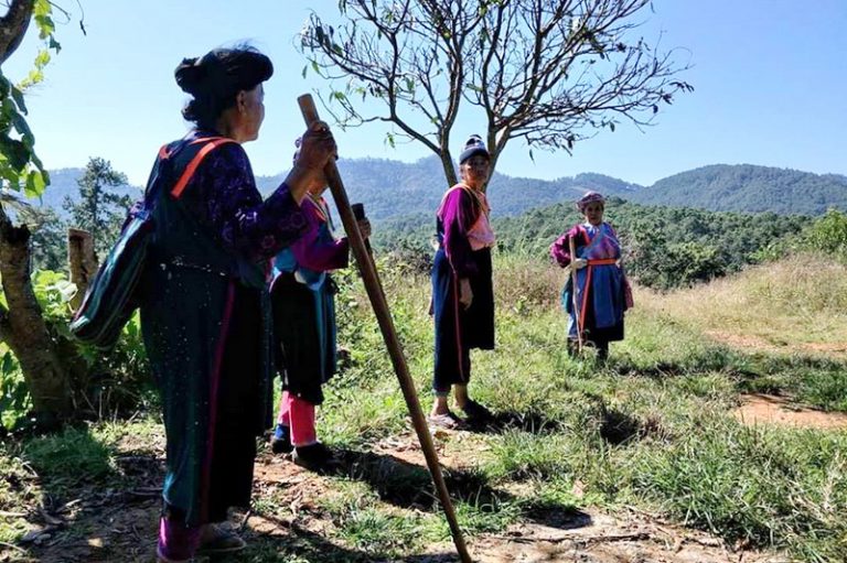 Mlabri People
